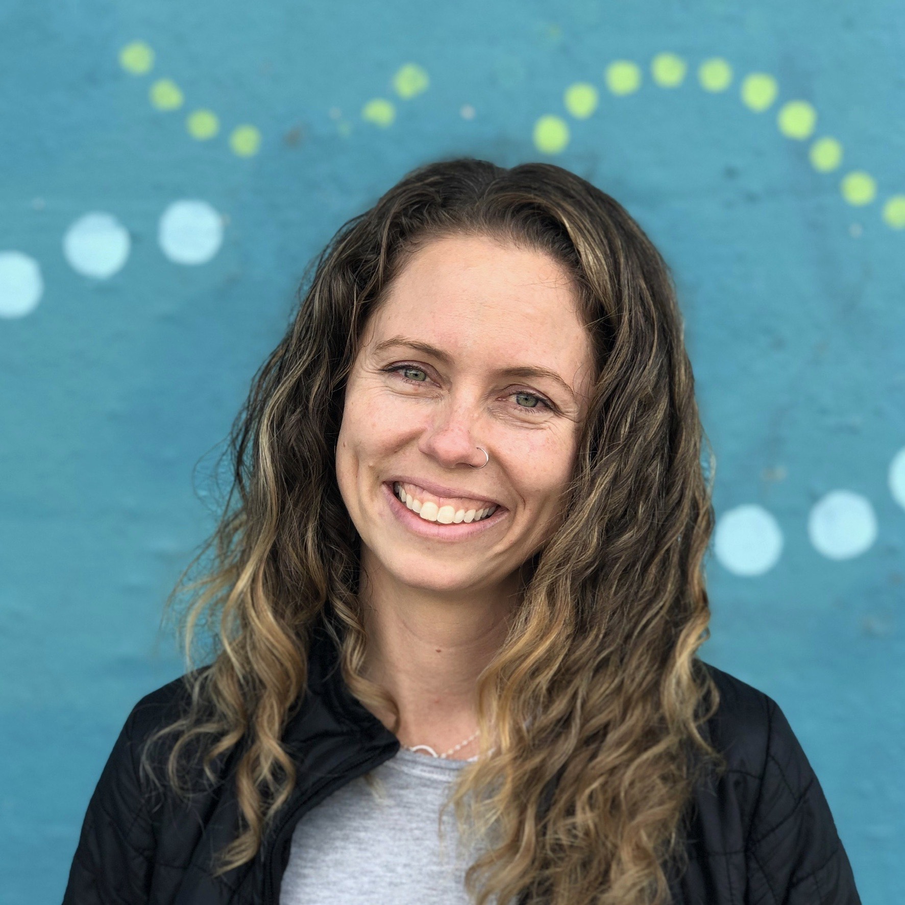 132: How a minimalist lifestyle can maximize our wellness with Becca ...